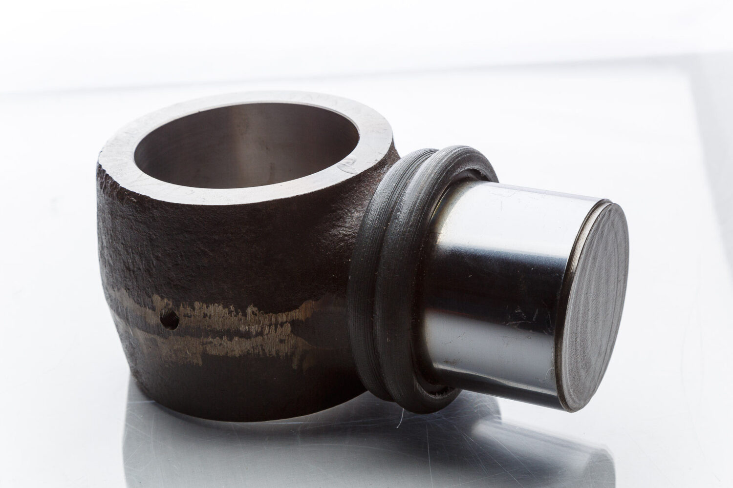 Hydraulic Cylinder Rod - FWT | Friction Welding Technologies